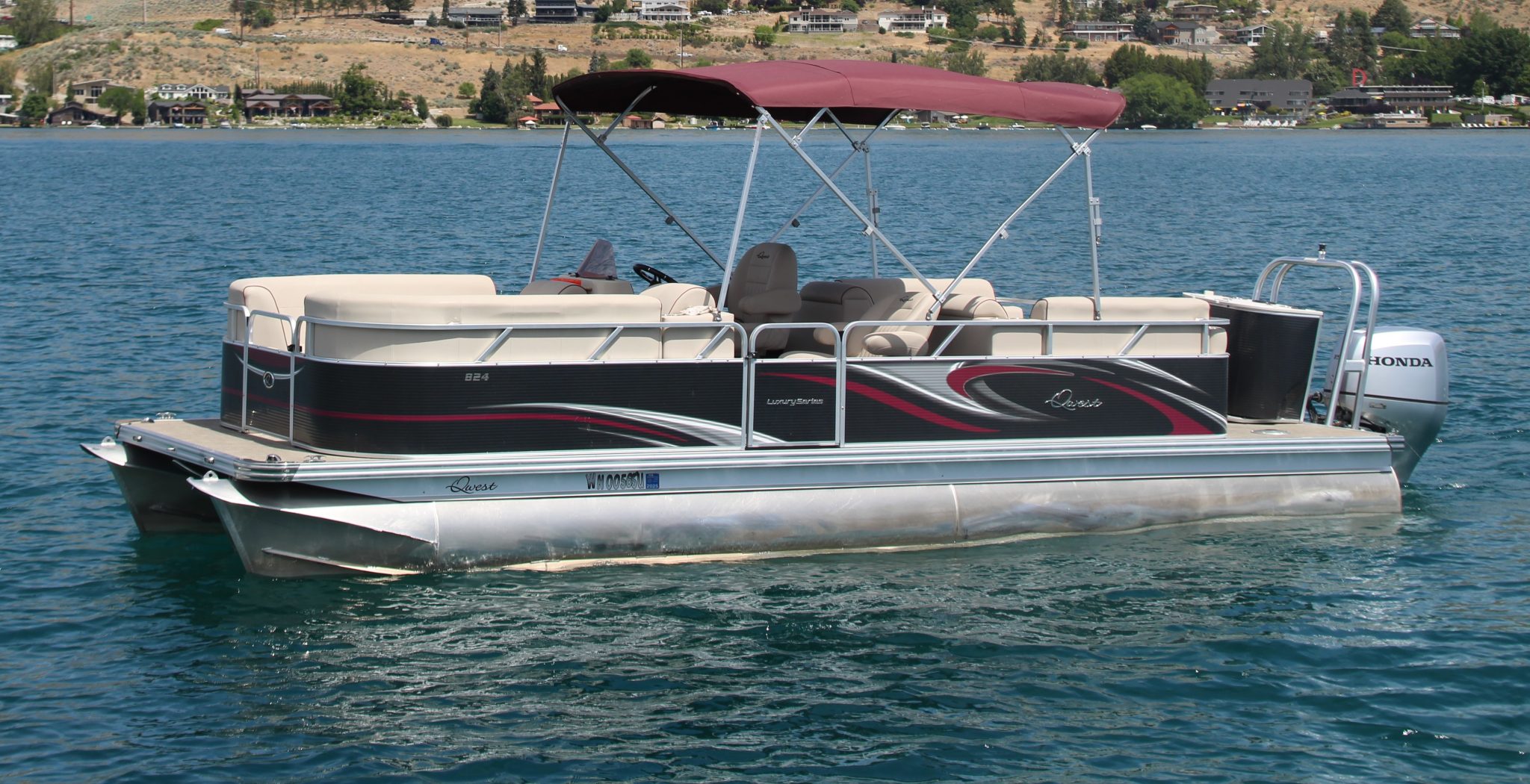 Boat Rentals Lake Chelan | Pontoon, Ski & Fishing Boats