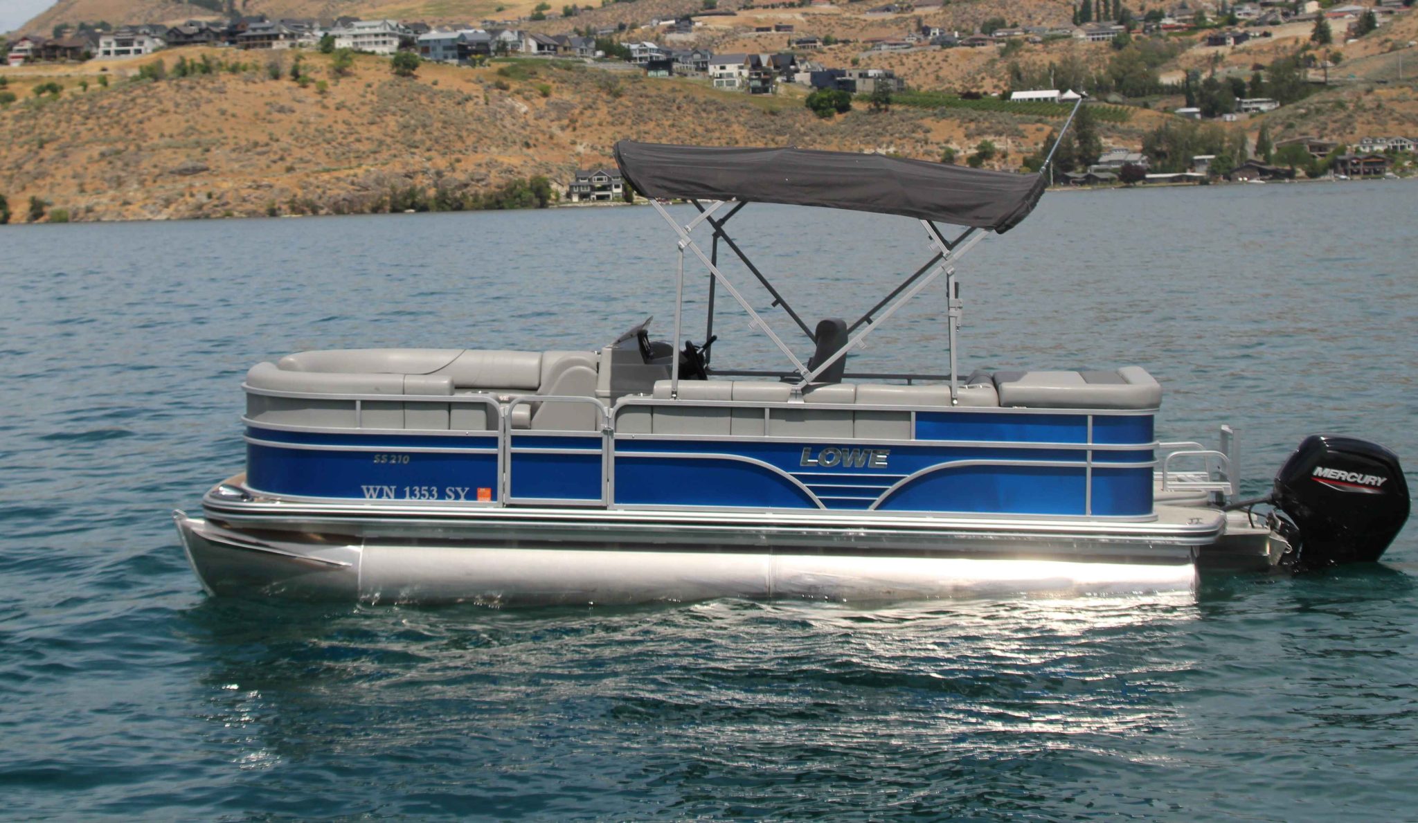 Boat Rentals Lake Chelan | Pontoon, Ski & Fishing Boats